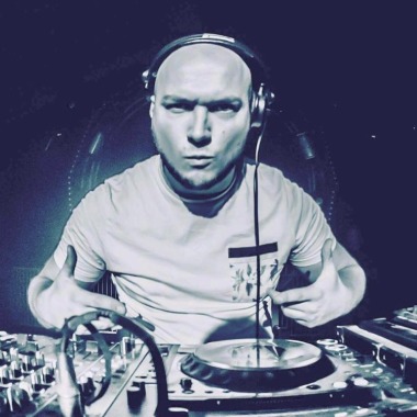 Les 10 meilleurs DJs à Bruxelles, Région Bruxelles-Capitale | StarOfService