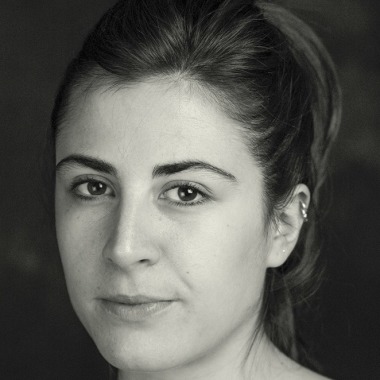 Simone Barr's Instagram, Twitter & Facebook on IDCrawl